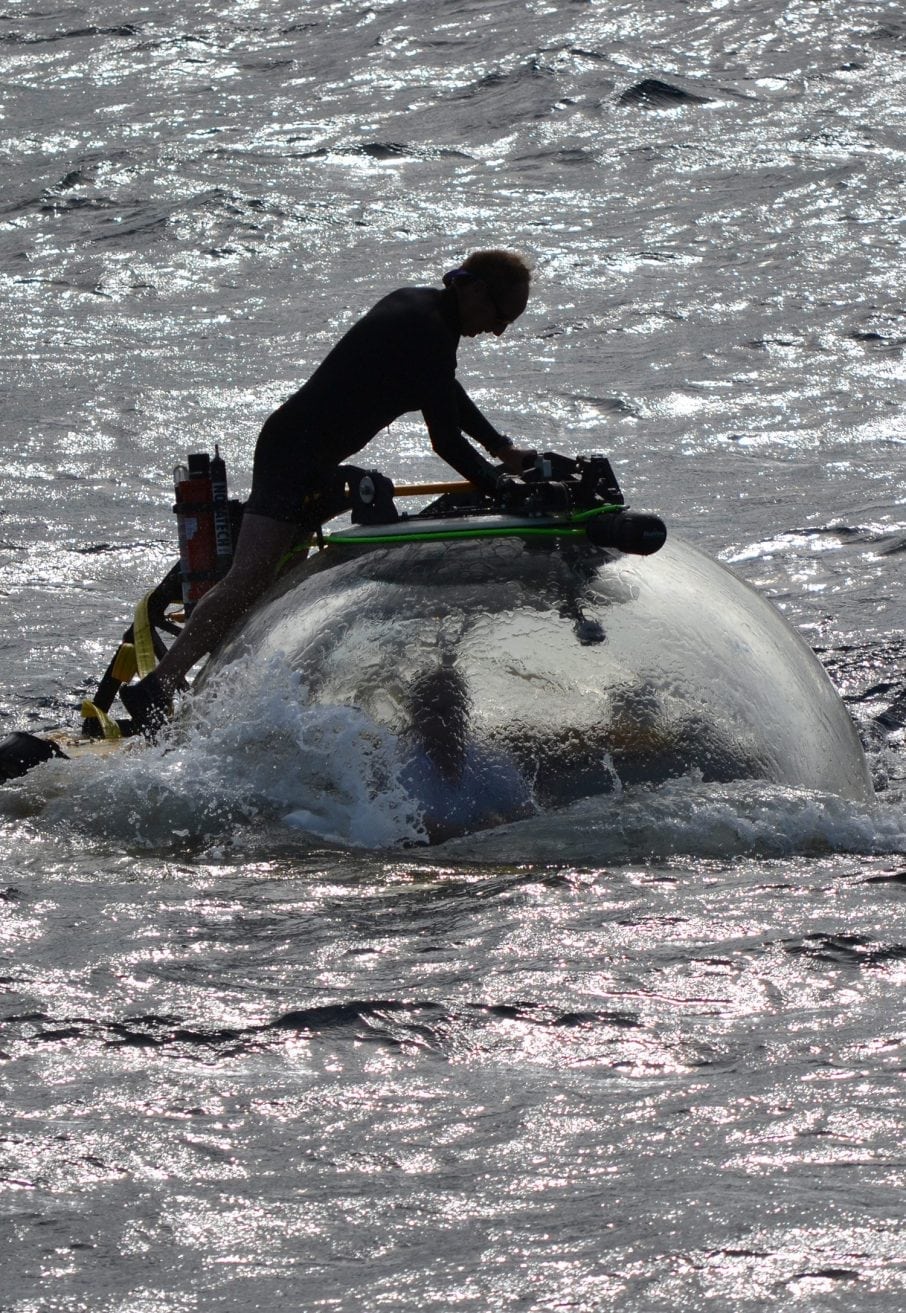 Journeying to the deep sea in a submersible - Oceanographic - Oceanographic