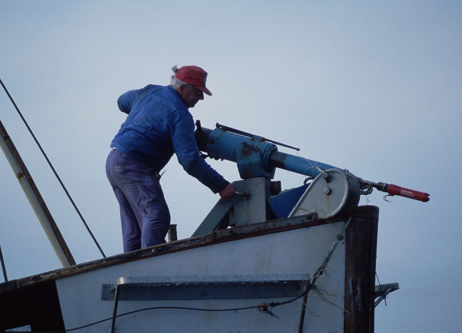 Inside the hunt - Oceanographic - Oceanographic